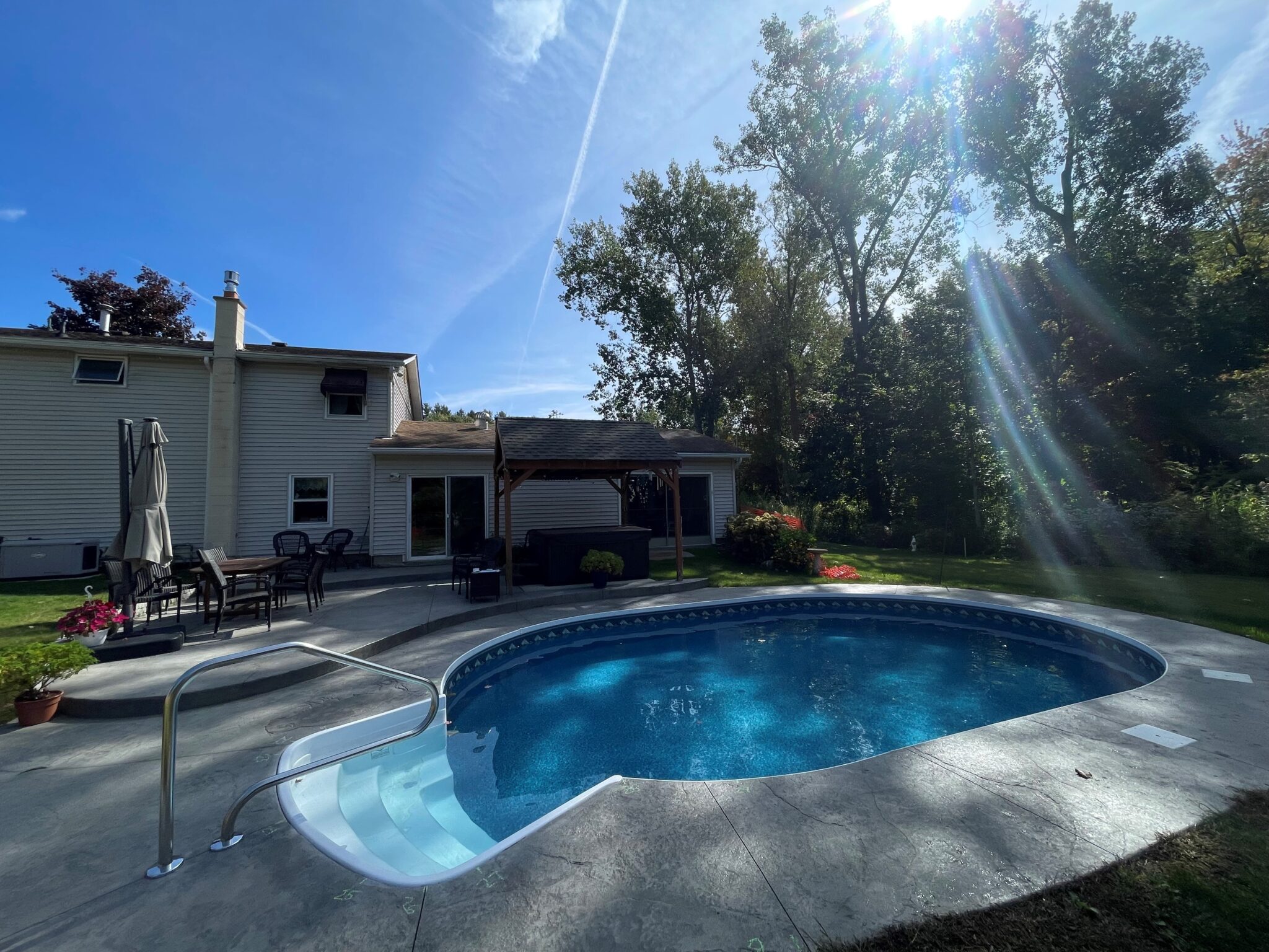 Inground Pool Package: 16x28 Oval with Thermoplastic Stairs & Concrete ...